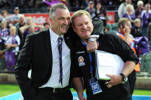 FERGUSON signs NEW deal - Perth Glory