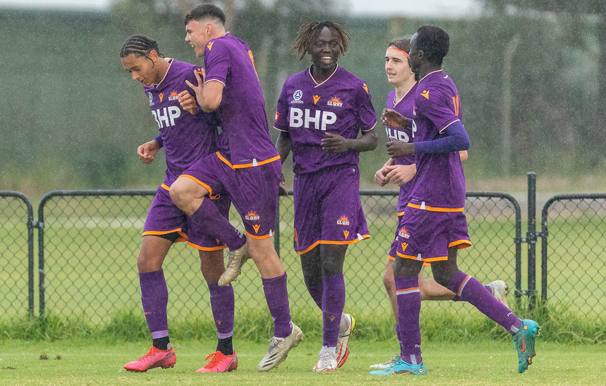 Glory In Schools - Perth Glory