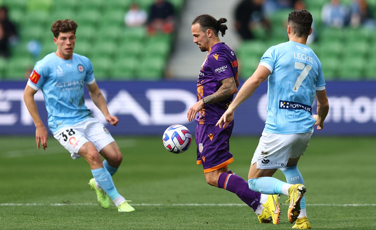League leaders prove too strong - Perth Glory