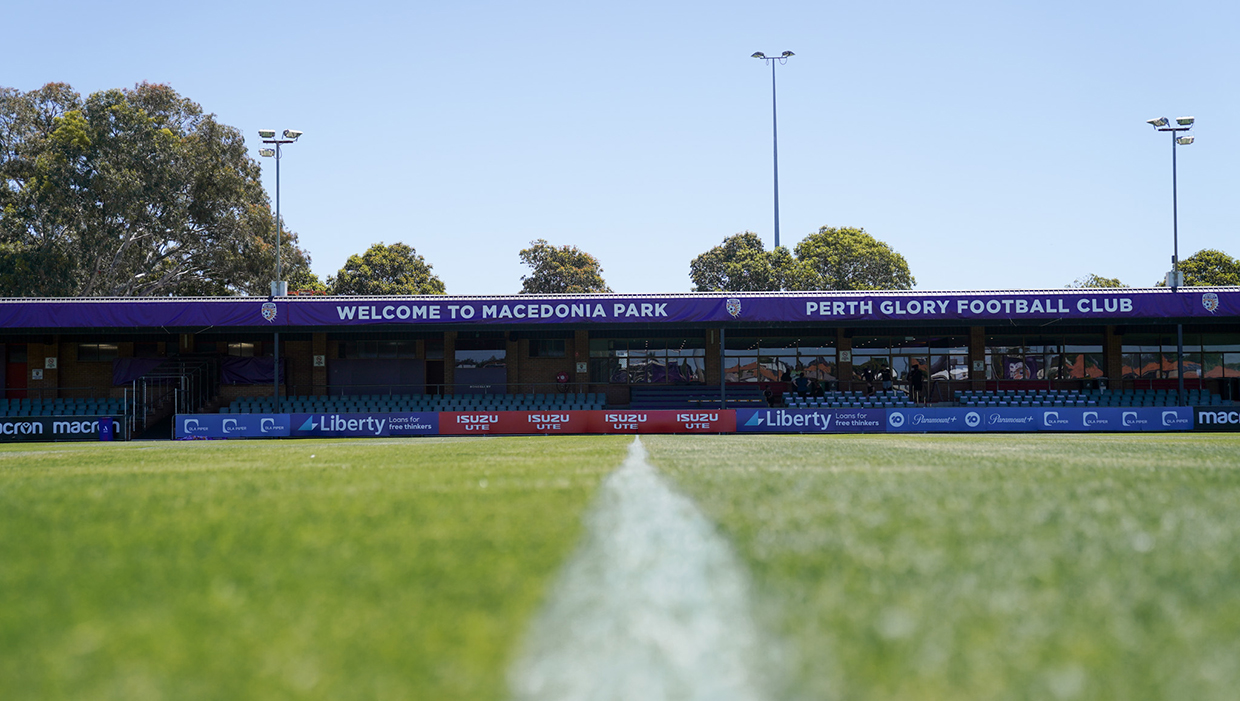 Going To The Game: Glory v Western Utd - Perth Glory