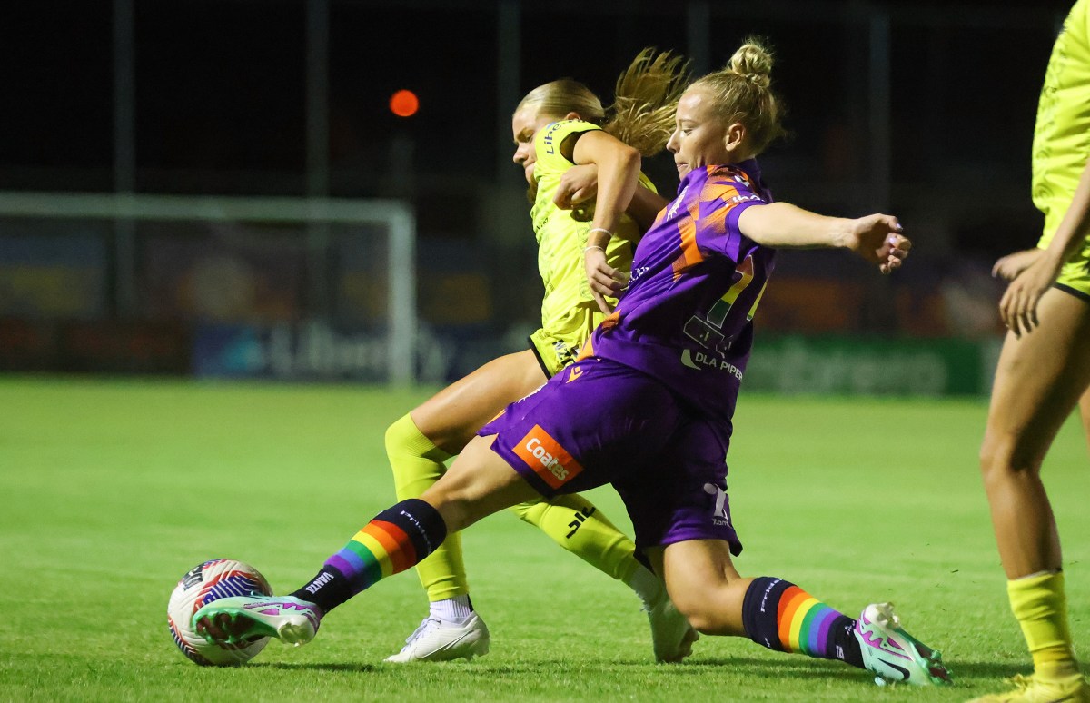 Phoenix claim Distance Derby honours at Macedonia Park - Perth Glory