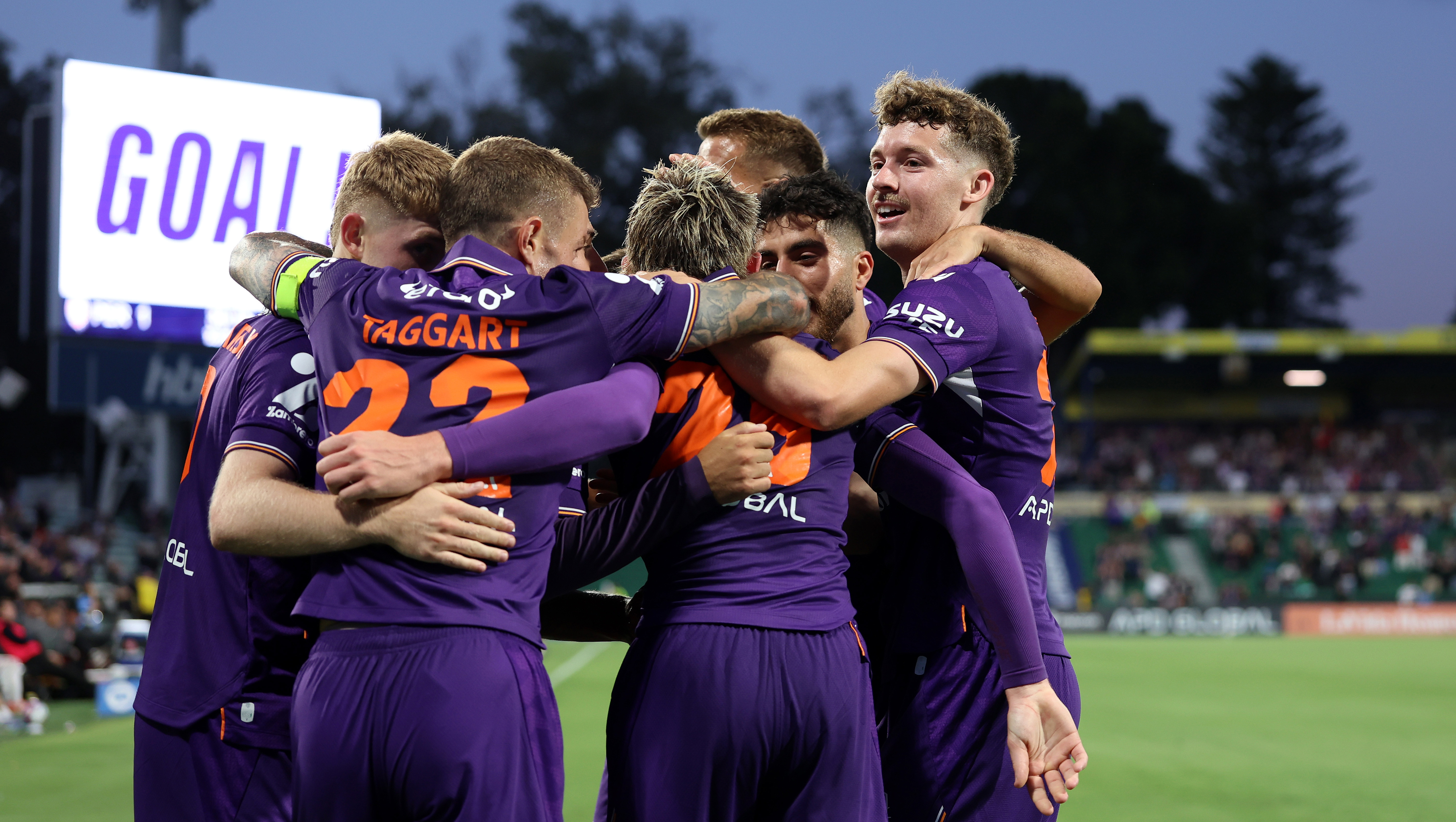 Going to the ALM Game: Glory v Sydney FC - Perth Glory