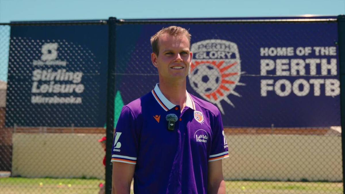 He’s a keeper! | A-Leagues Videos