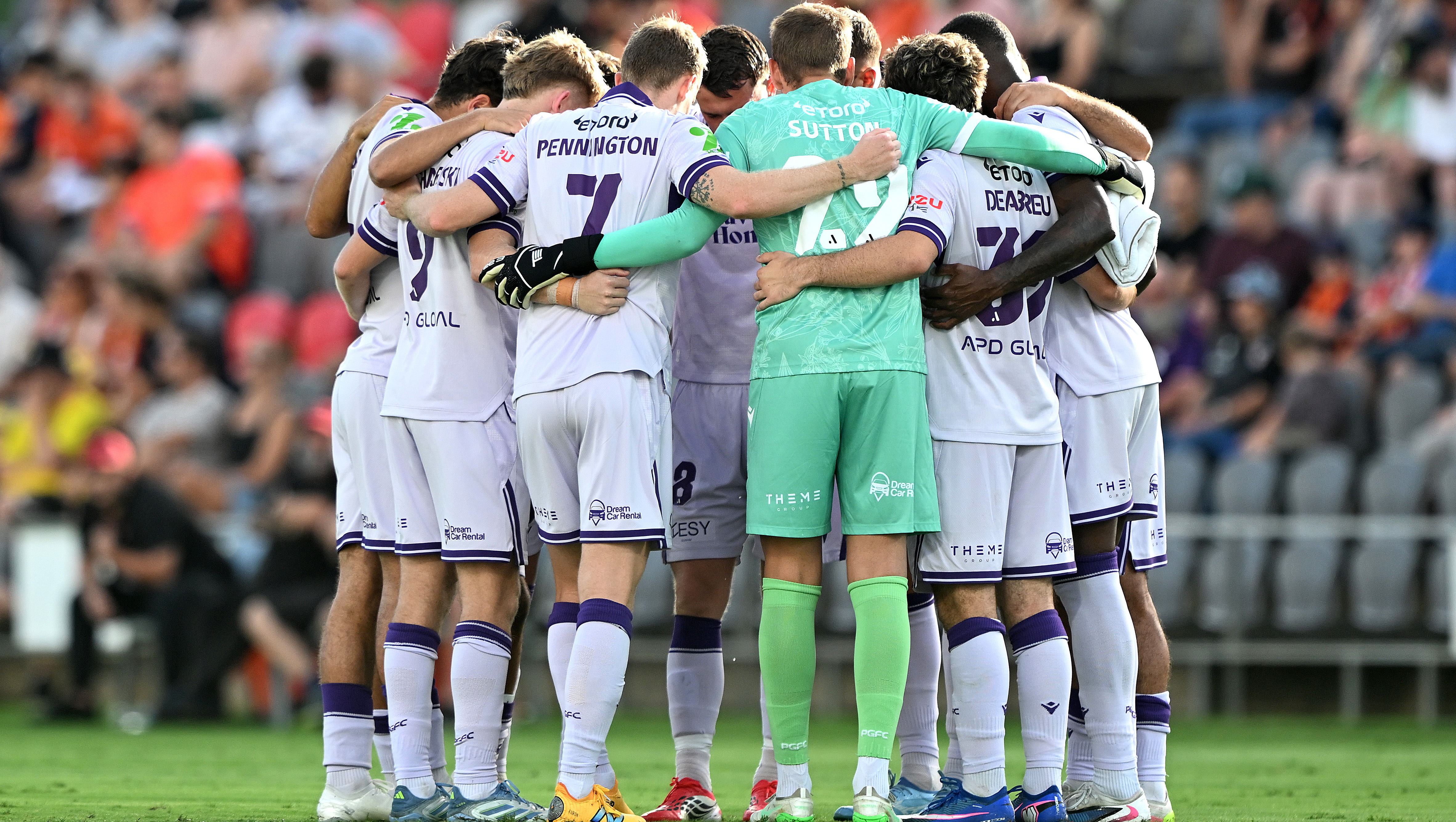 Brisbane Roar vs Perth Glory | 2025/2026 Live Score - Saturday 28th ...